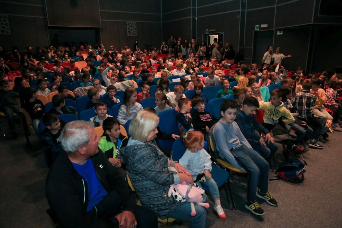 Susret lutkara i lutkarskih kazališta Hrvatske